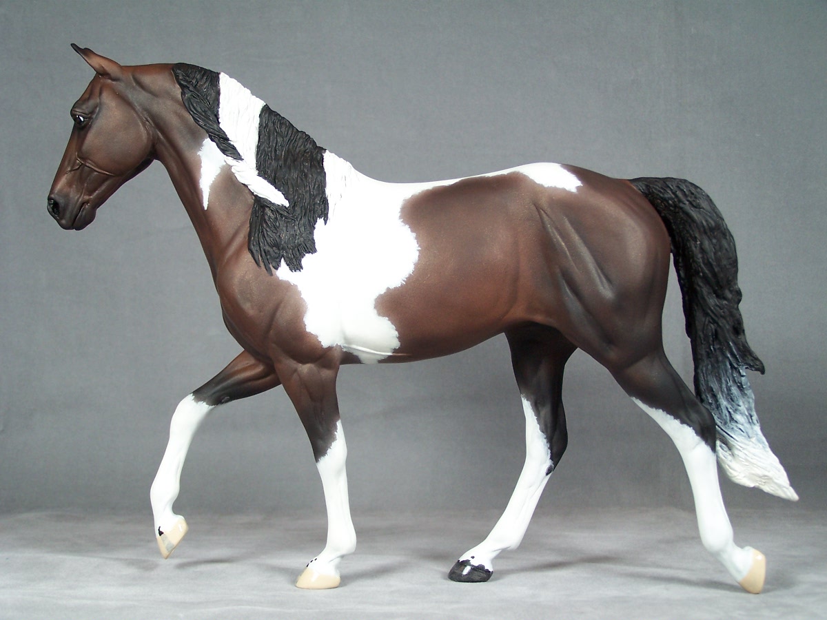 Miriam model horse resin white pine equine